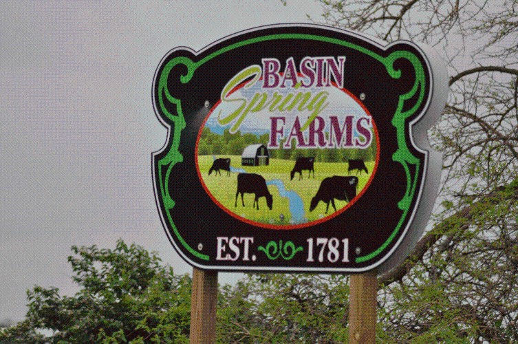 Winchester, KY | ACM Signs – Hammerhead Signs